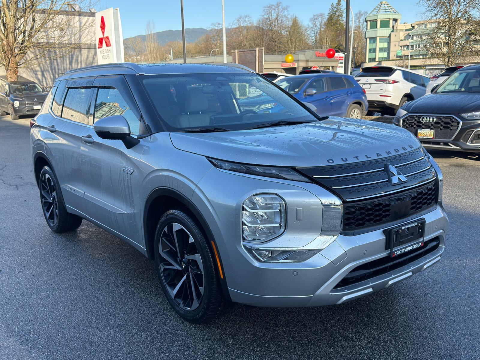 2024 Mitsubishi Outlander PHEV in Port Coquitlam, British Columbia,