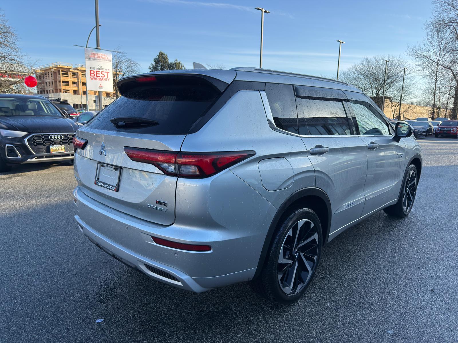 2024 Mitsubishi Outlander PHEV in Port Coquitlam, British Columbia,